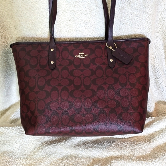Coach | Bags | Coach Fully Zip Up Tote | Poshmark